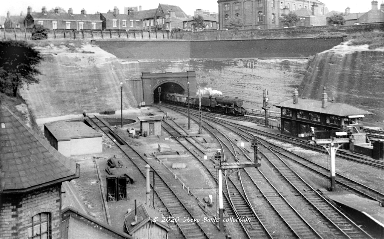 Nottingham Victoria - Steve Banks