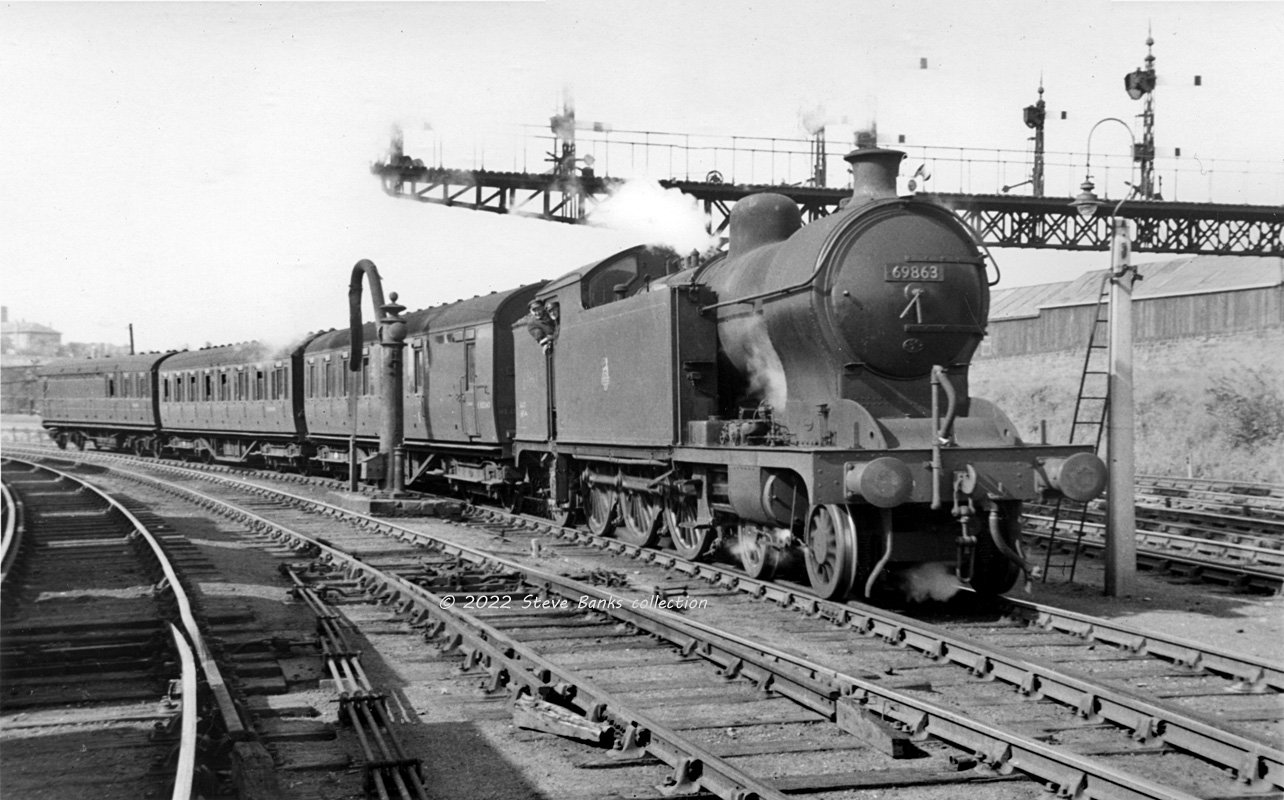 LNER Thompson non-gangwayed - Steve Banks