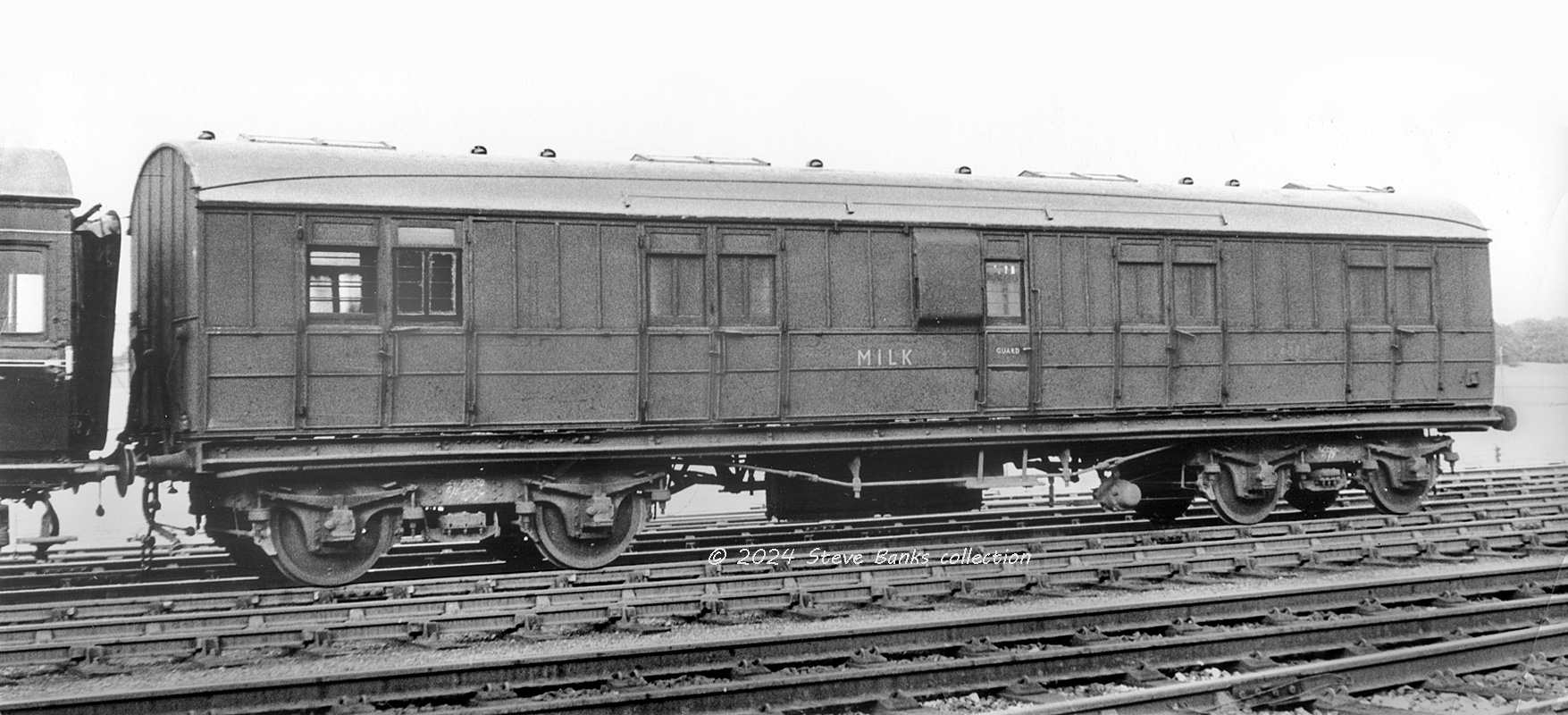Ex-GNR bogie milk van - Steve Banks